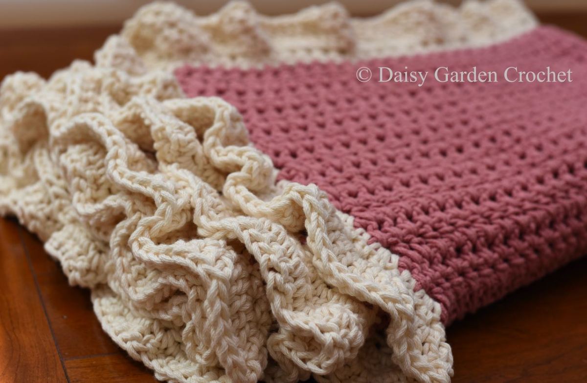 Ruffled Lovey Crochet Blanket – DaisyGardenCrochet
